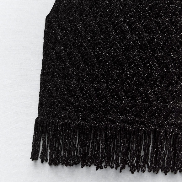Zara | Tops | Zara Metallic Thread Knit Fringed Top S New | Poshmark